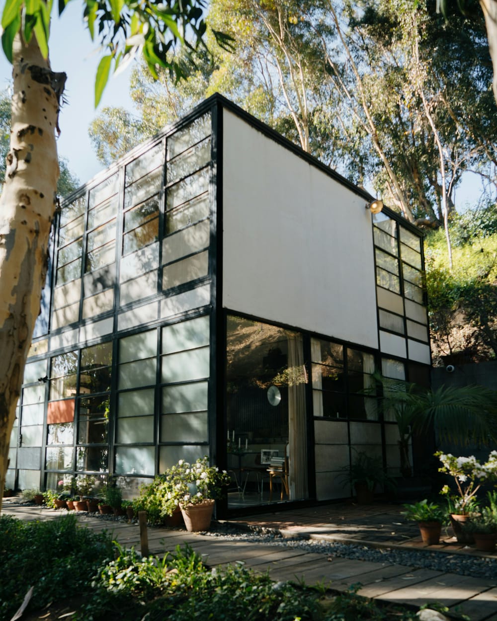 Eames House Survives California Wildfires, Reopens with New Visitor Studio